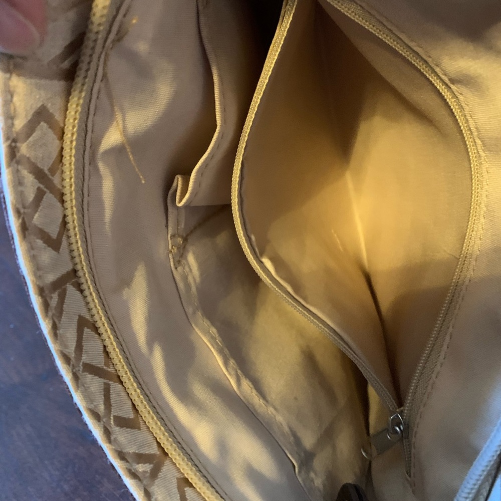 Jaclyn Smith Crossbody Bag - Gem